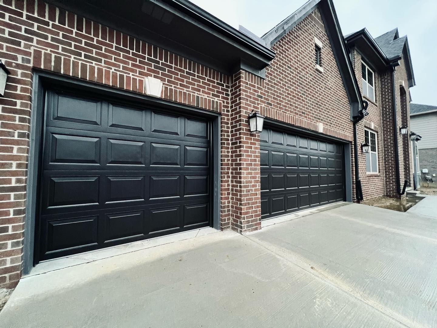 Residential Garage Door Gallery – Spring Garage Door Utah